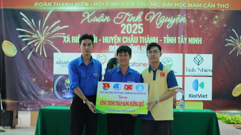 Introduction: Spring Volunteer Campaign 2025 - DNC | Nam Can Tho University